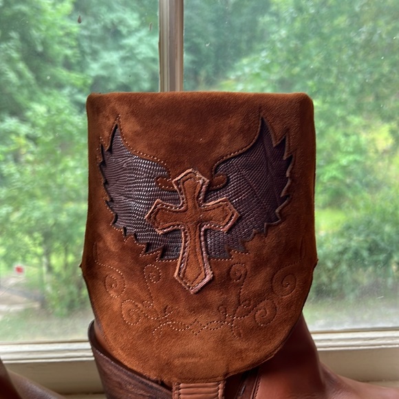 Corral | Shoes | Corral Vintage Tan Wing And Cross Convertible Snip Toe ...